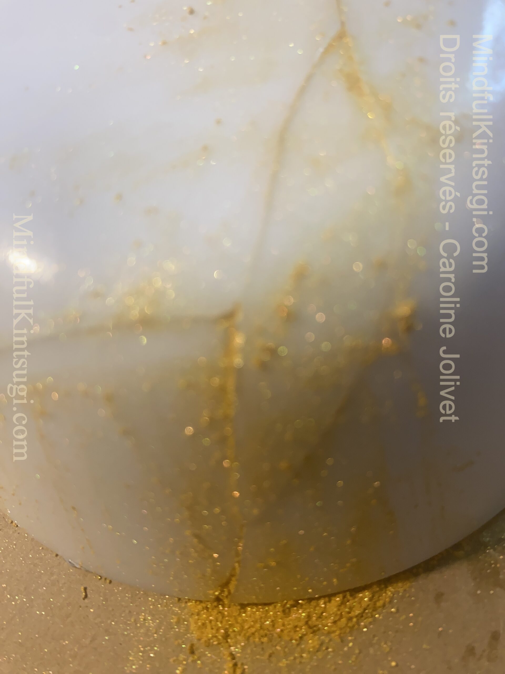 Mindful Kintsugi – Sur le chemin des cicatrices invisibles